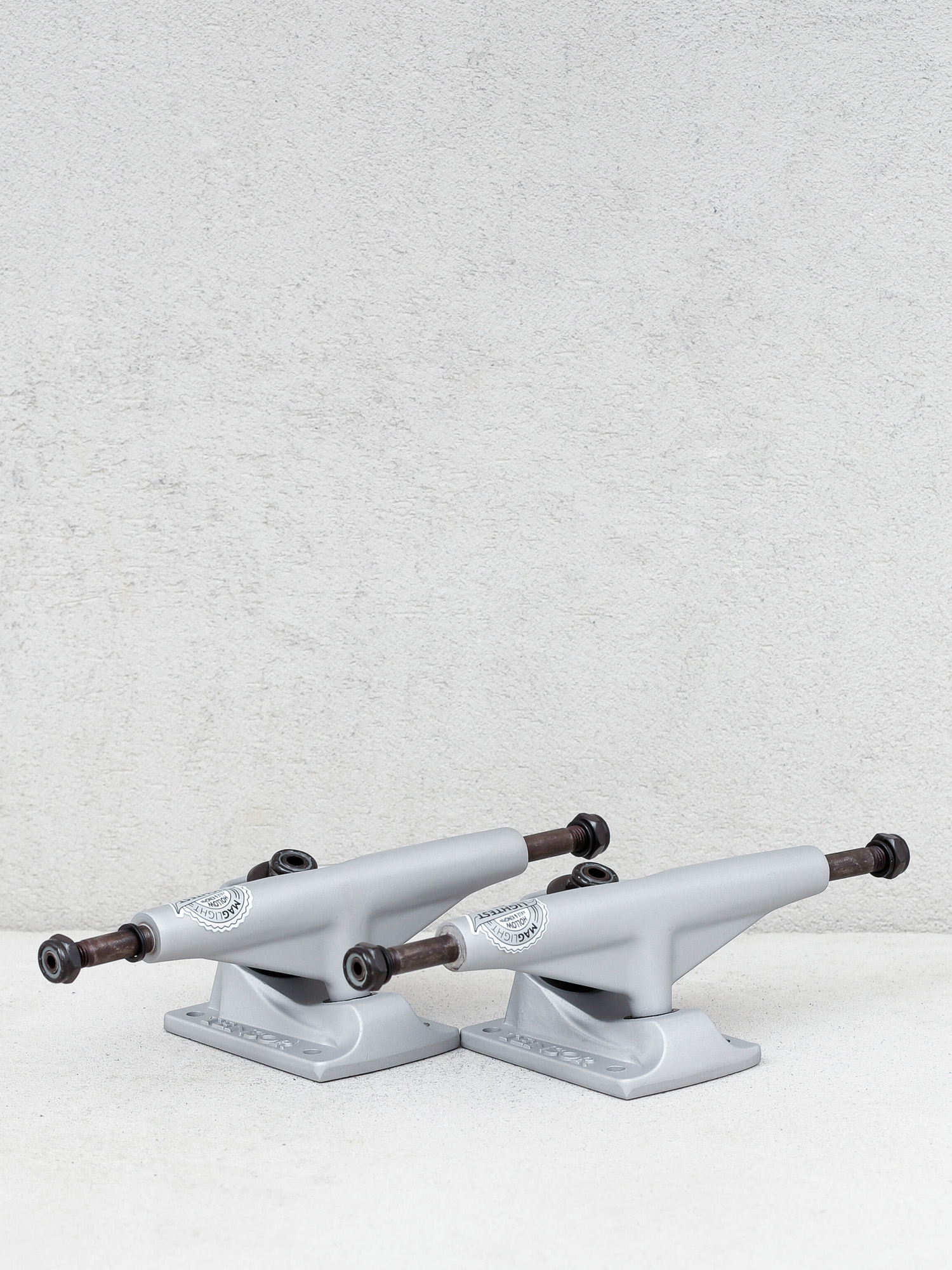 Trucky Tensor Mag Light Lo - stříbrná (silver)