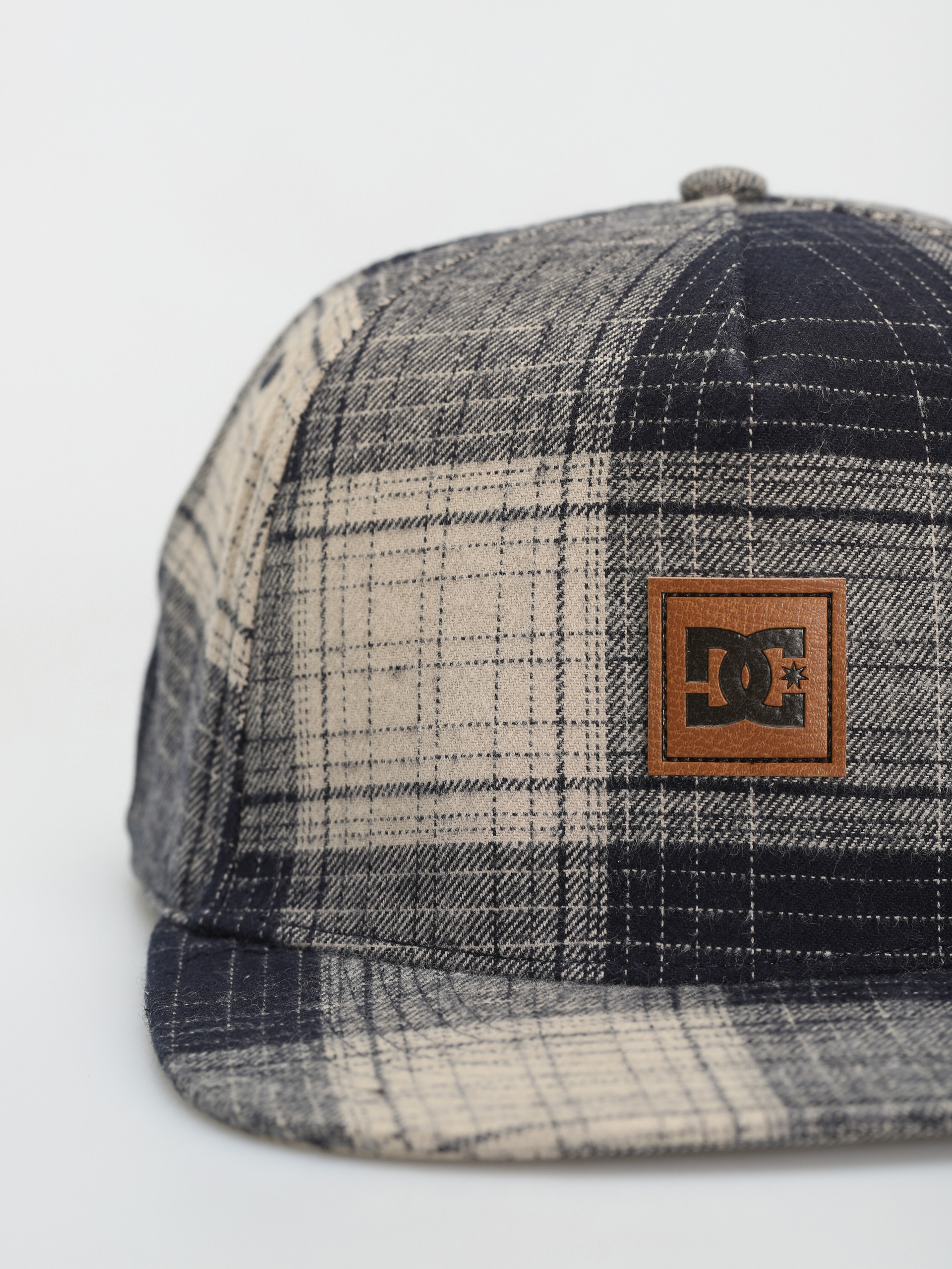 Kšiltovka DC Trapper Snapper - námořnická modrá (navy blazr/pelcan plaid)