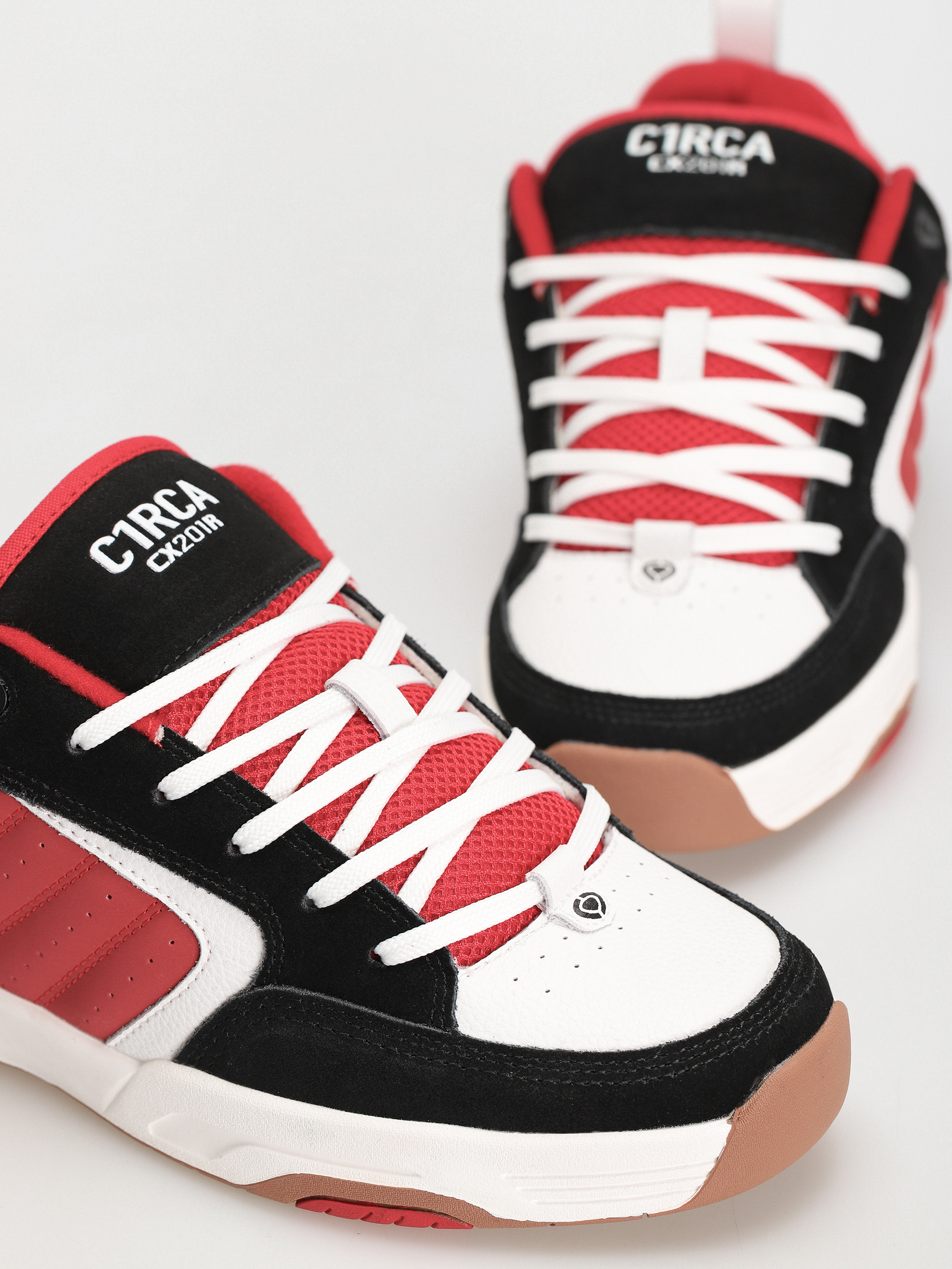 Boty Circa Cx201R (black/red)
